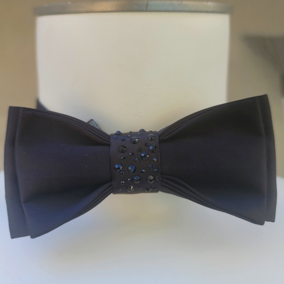 La Perla | Accessories | New La Perla Limited Edition Black Bow Tie ...